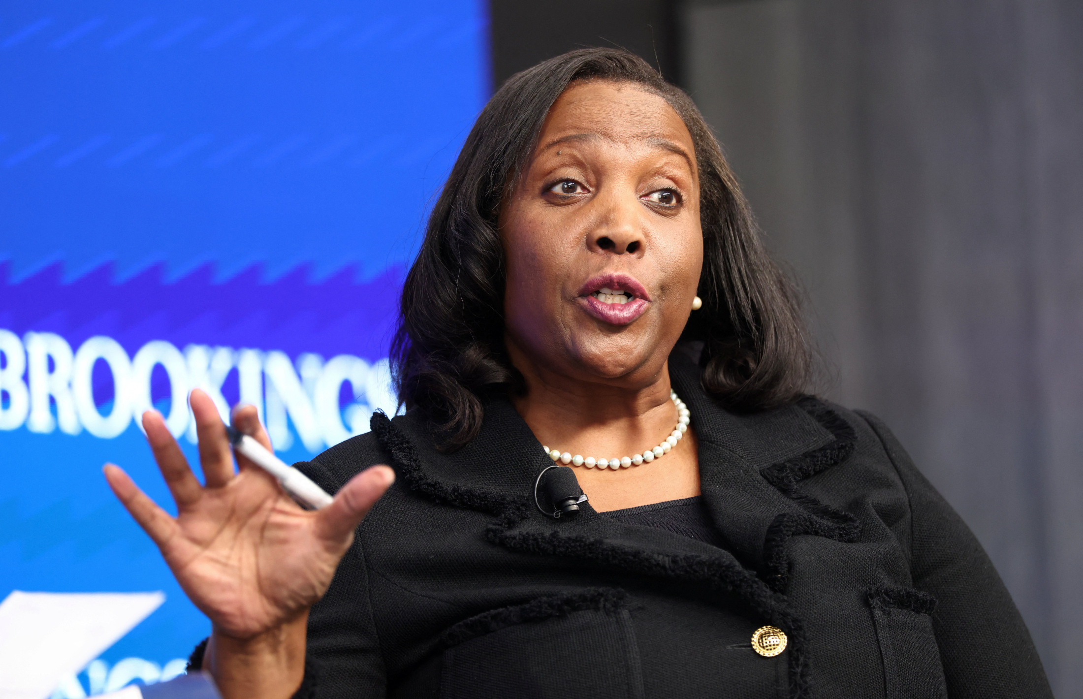 12月FOMC「ライブ会合」、幅広いデータに基づき判断＝クックFRB理事(ロイター) - Yahoo!ファイナンス